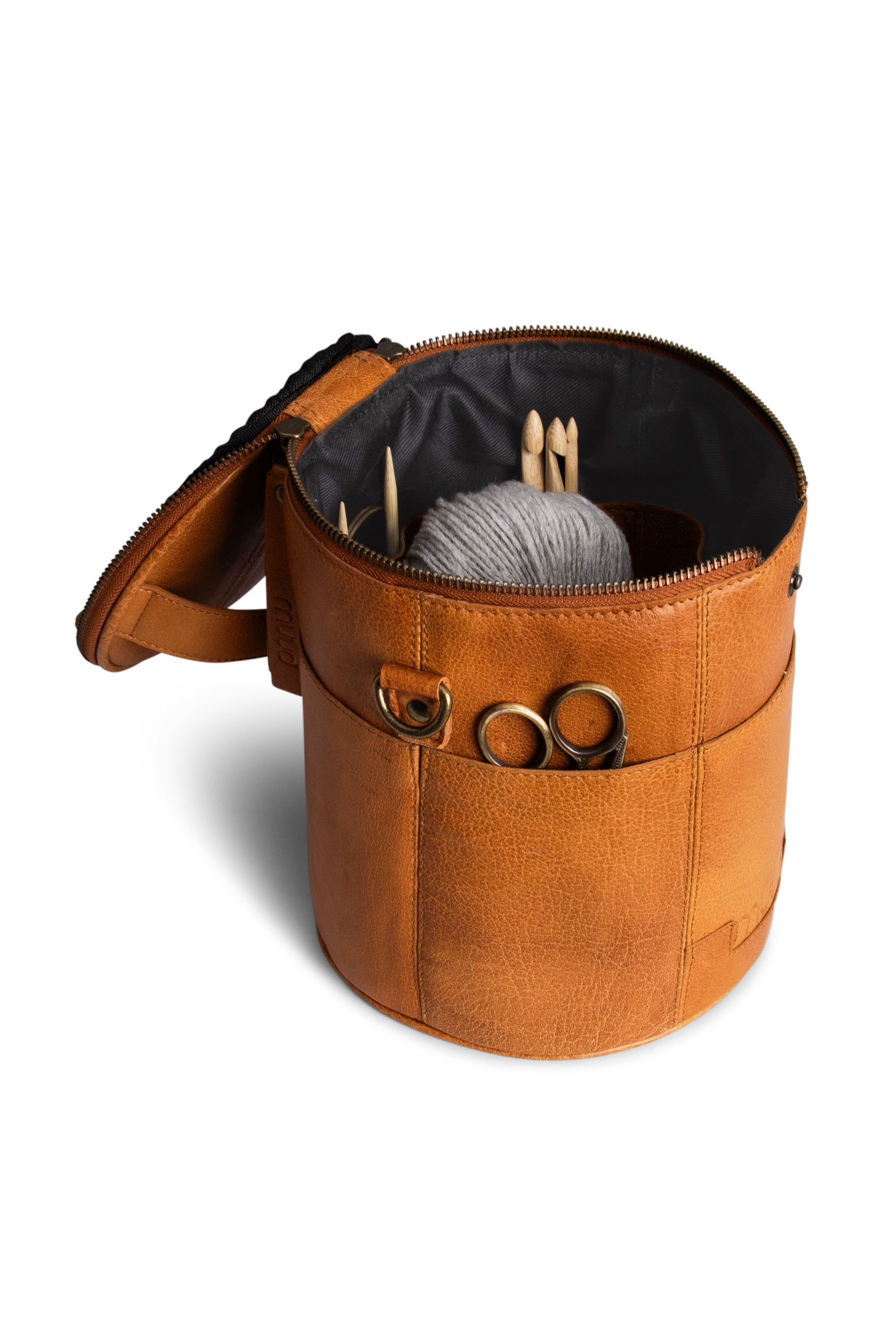 Saturn LE – The Uncommon Thread